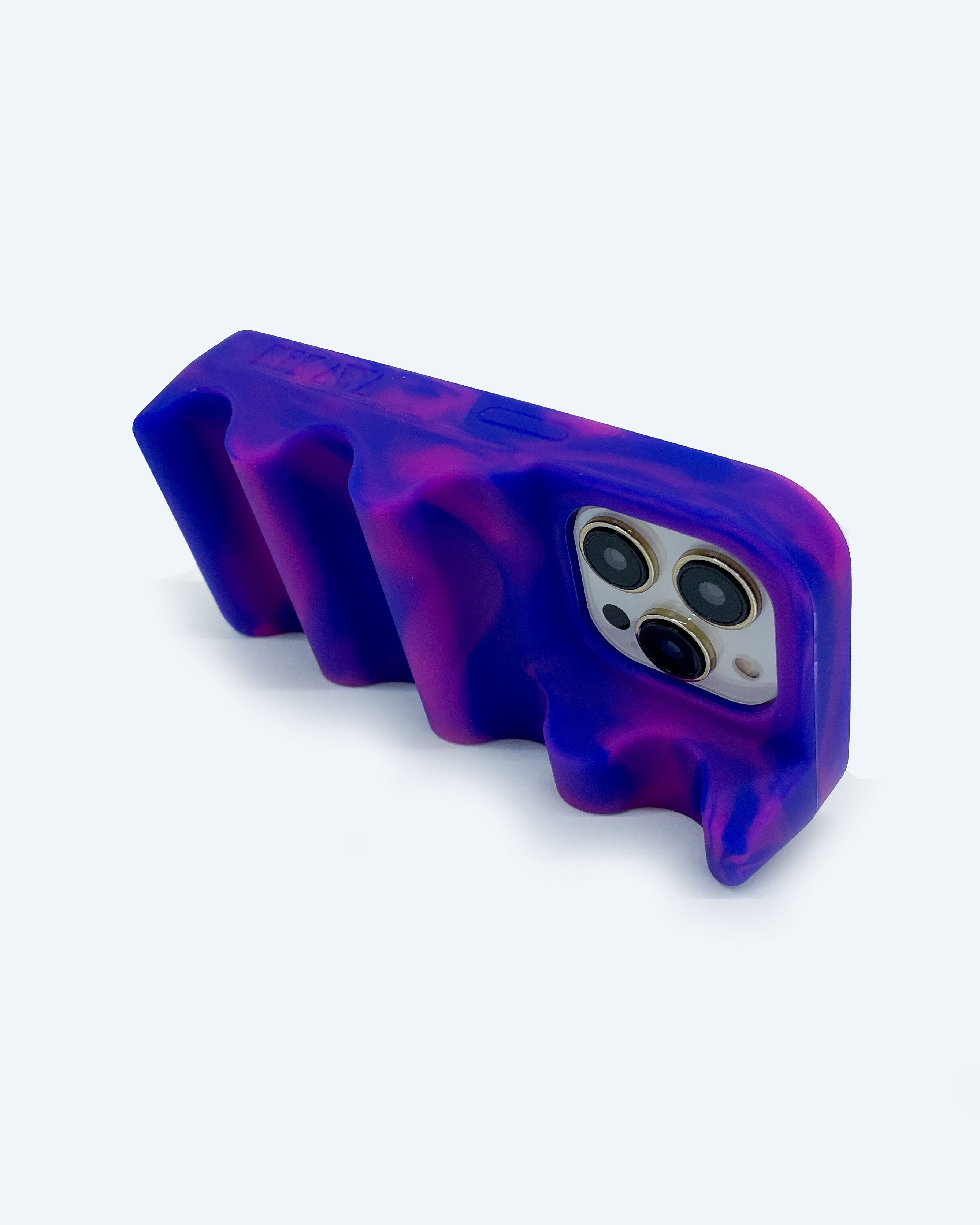 Nami Phone Case in Velvet Swirl – BAILEY HIKAWA