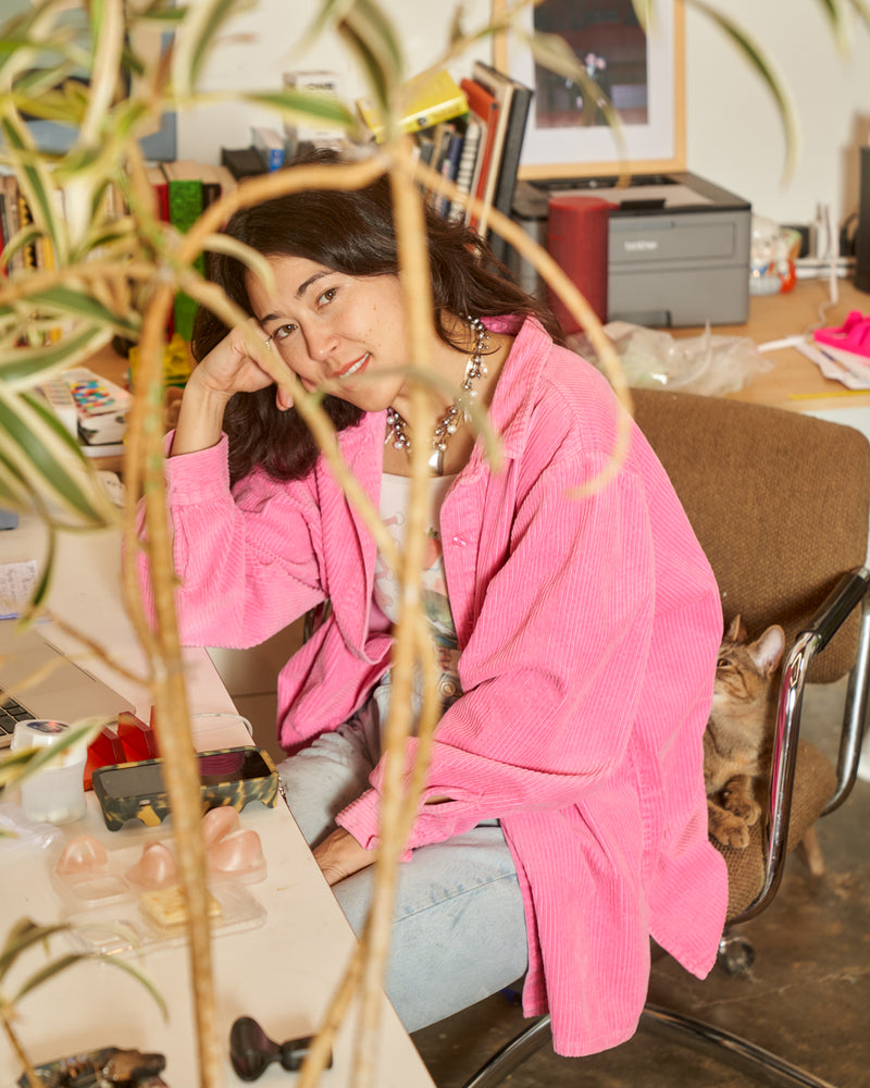 About BAILEY HIKAWA 3d ergonomic phone case and toilet seat designer